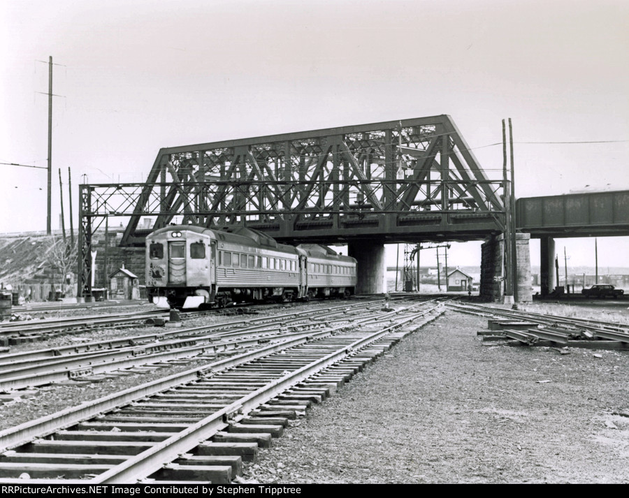 CNJ 559 on the CNJ Newark Branch